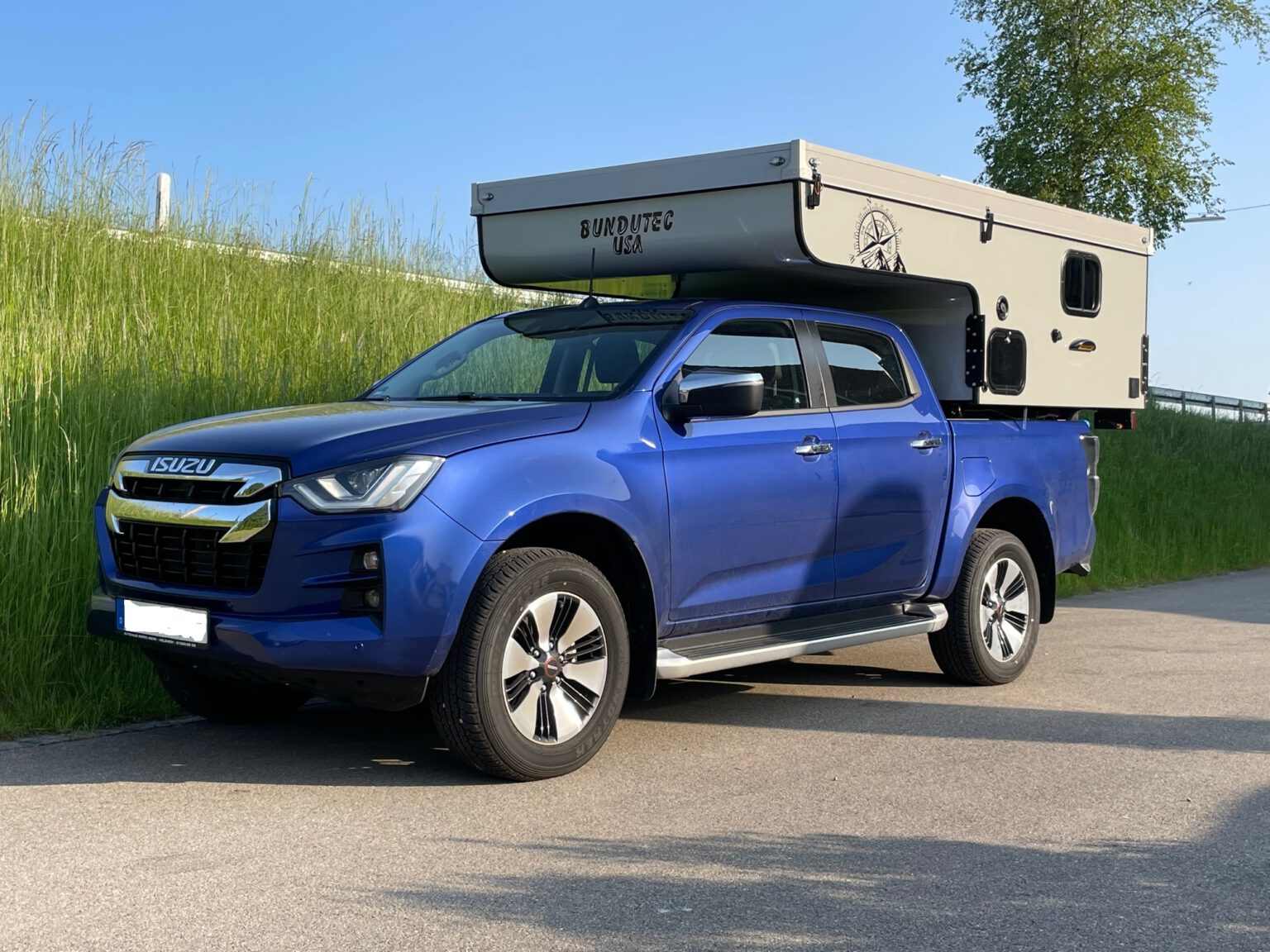 Pick Up Mit Wohnkabine